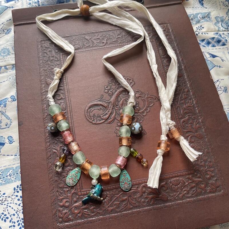 Sari Ribbon Necklace - Etsy