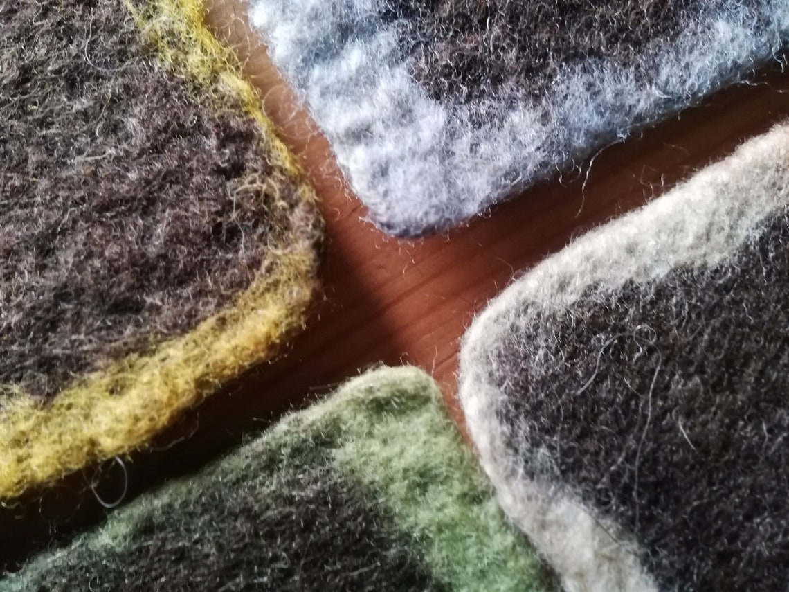 Set of 4 Shaded Hand Felted Woolen Table Mats - Etsy