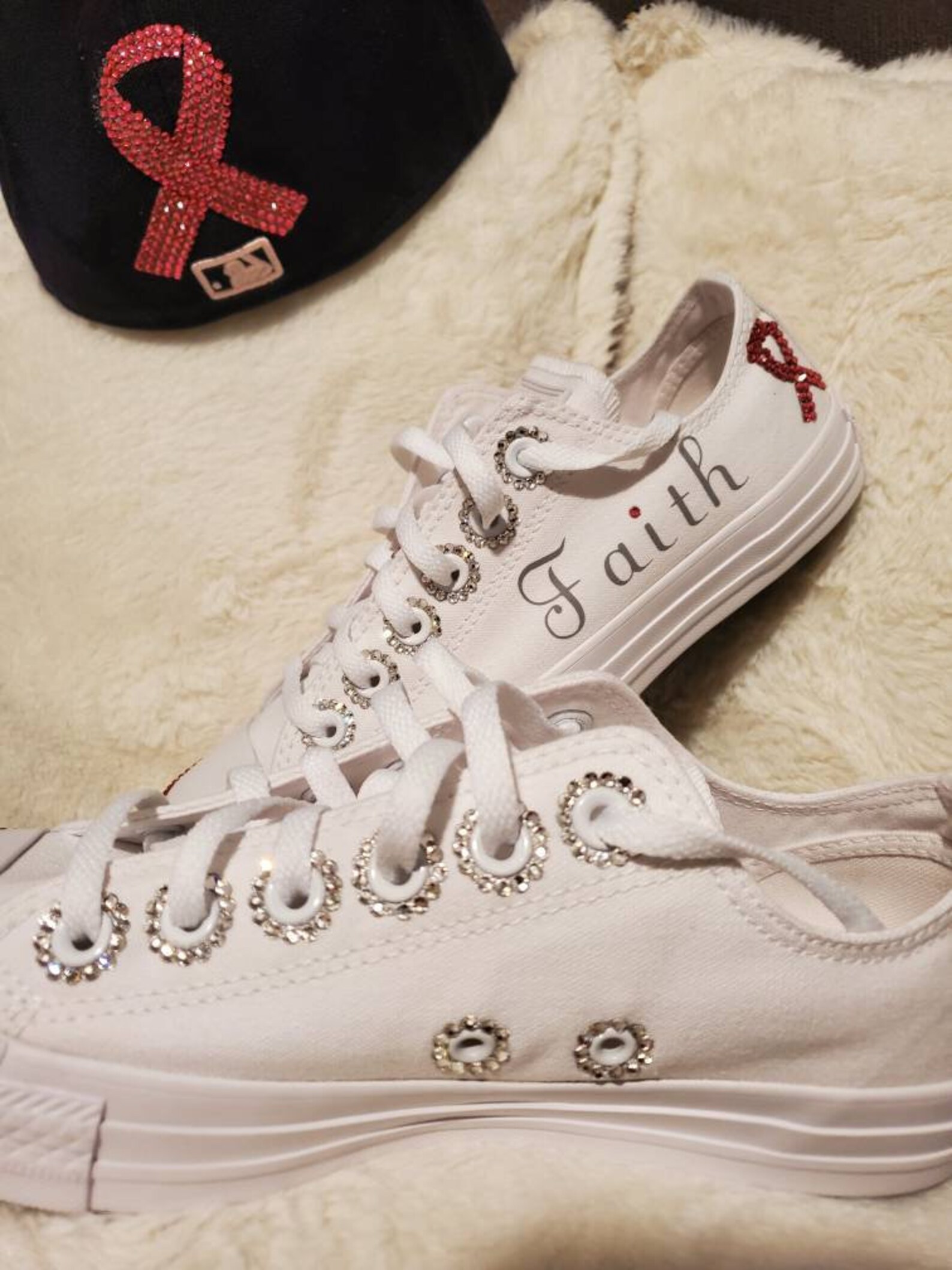 Converse personnalisée sur le cancer du sein. Fait pour - Etsy France