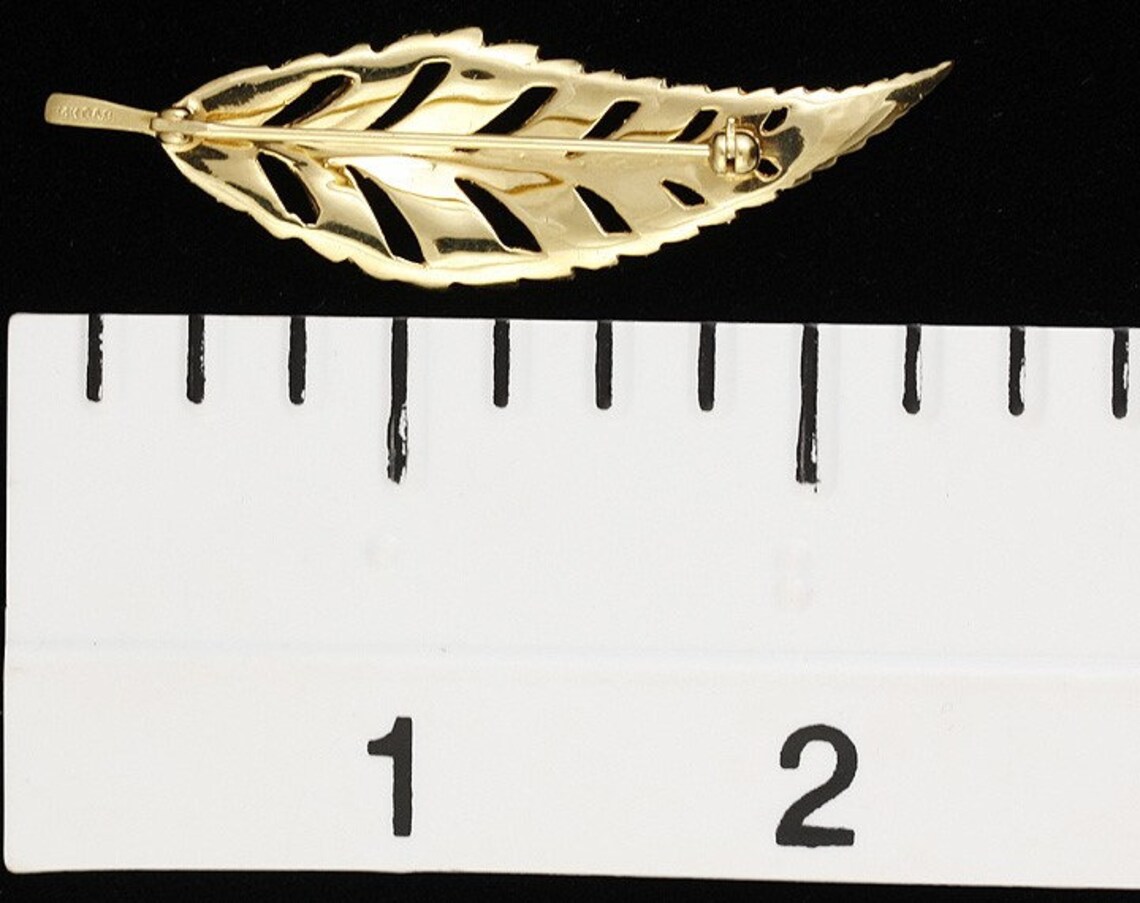 Vintage 14k Gold Ruby Textured Leaf Pin Ballou Co | Etsy