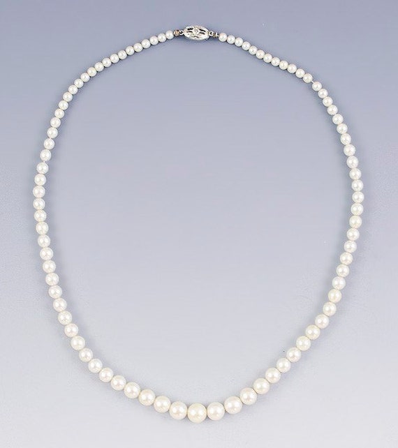 Classic Graduated Single Strand Pearl Necklace w/14k … - Gem