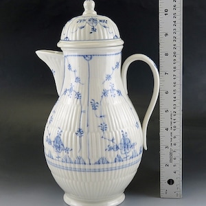 18th Century Thuringia Germany Handpainted Strawflower Coffee Tea Pot ...
