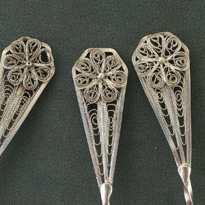 12 Fine Quality Silver Filigree Floral Demitasse Spoons - Etsy