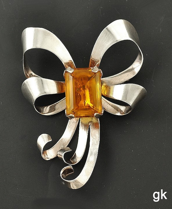 Great Sterling Silver and Orange Glass Stone Bow Shap… - Gem