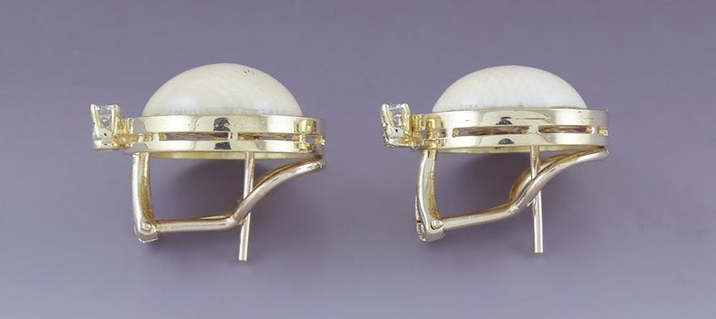 Elegant 18k Yellow Gold & Diamond Button Dome Clip-back - Etsy