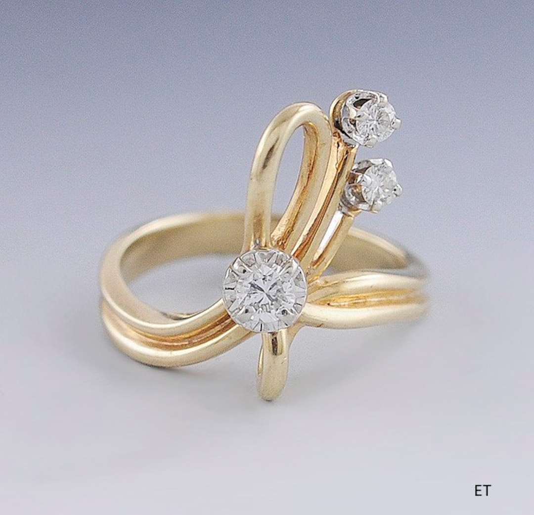Elegant 14K Gold & Diamond Bow/ribbon Design Ring Size 6.25 - Etsy