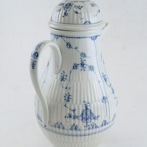 18th Century Thuringia Germany Handpainted Strawflower Coffee Tea Pot ...