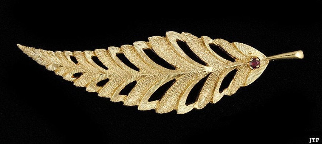 Vintage 14k Gold Ruby Textured Leaf Pin Ballou Co - Etsy