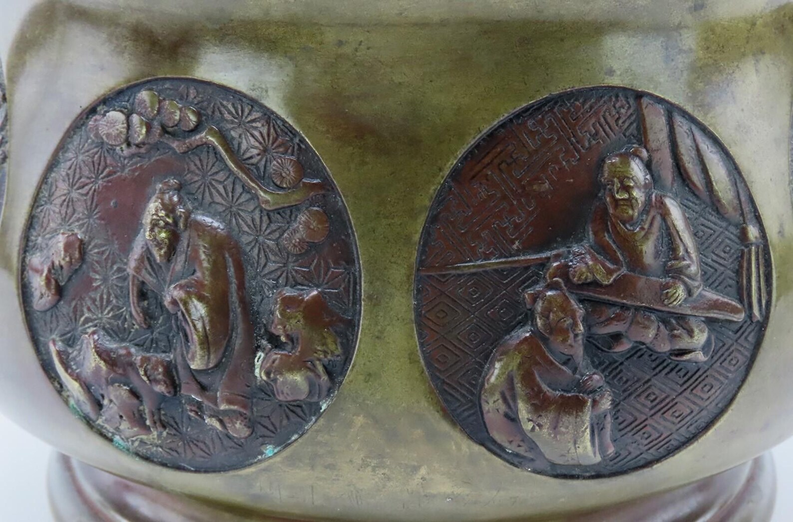 Antique Chinese Bronze Hu Vessel 8 Immortals Mask Handles 4 Character ...