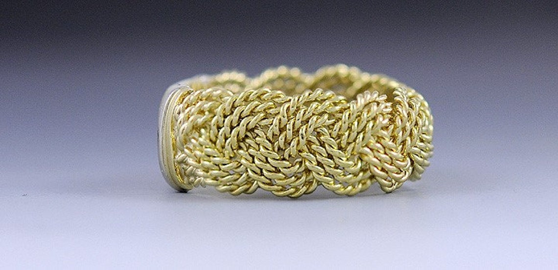 Modern Pretty 18K Gold Wire Work & Diamond Ring | Etsy