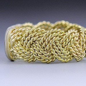 Modern Pretty 18K Gold Wire Work & Diamond Ring - Etsy