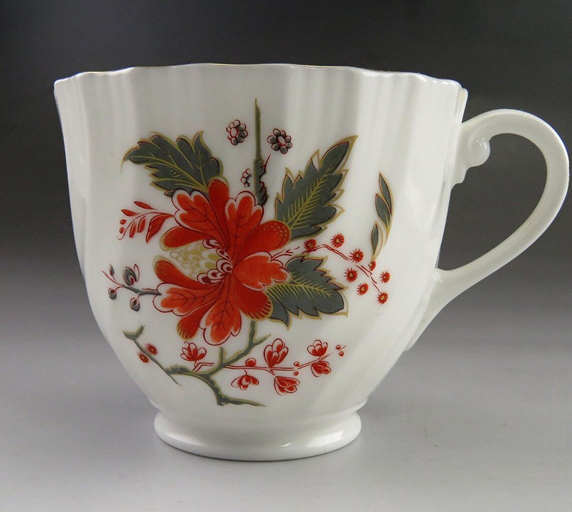 16pc English Porcelain Royal Worcester Lynbrook Pattern Tea Cups ...