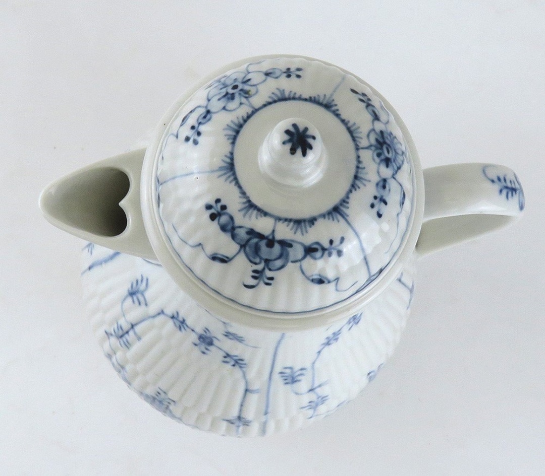 18th Century Thuringia Germany Handpainted Strawflower Coffee Tea Pot ...