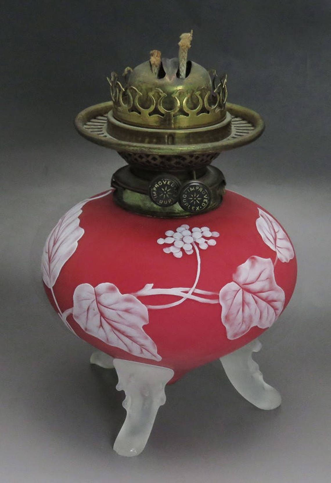 Fabulous Webb Cameo Glass Font Leaf Motif Oil Lamp - Etsy