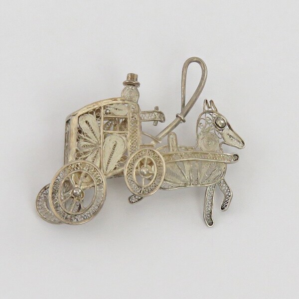 Horse and Carriage Pin - Etsy