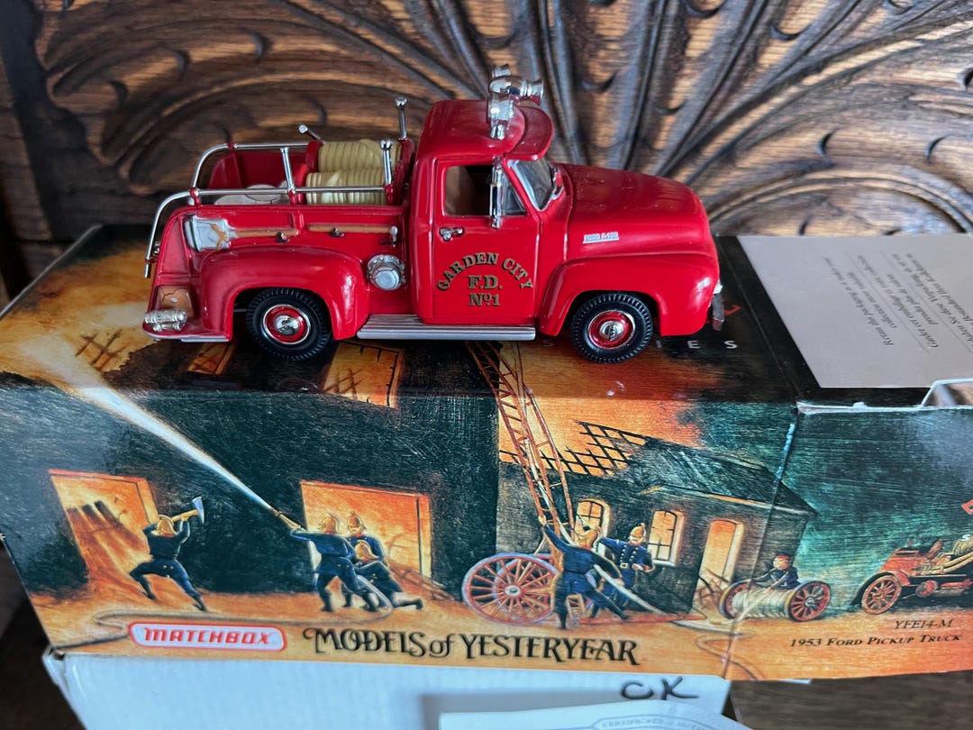 1959 Ford Pickup Truck Fire Engine Match Box (FIRE ENGINE SERIES) YFE14 ...