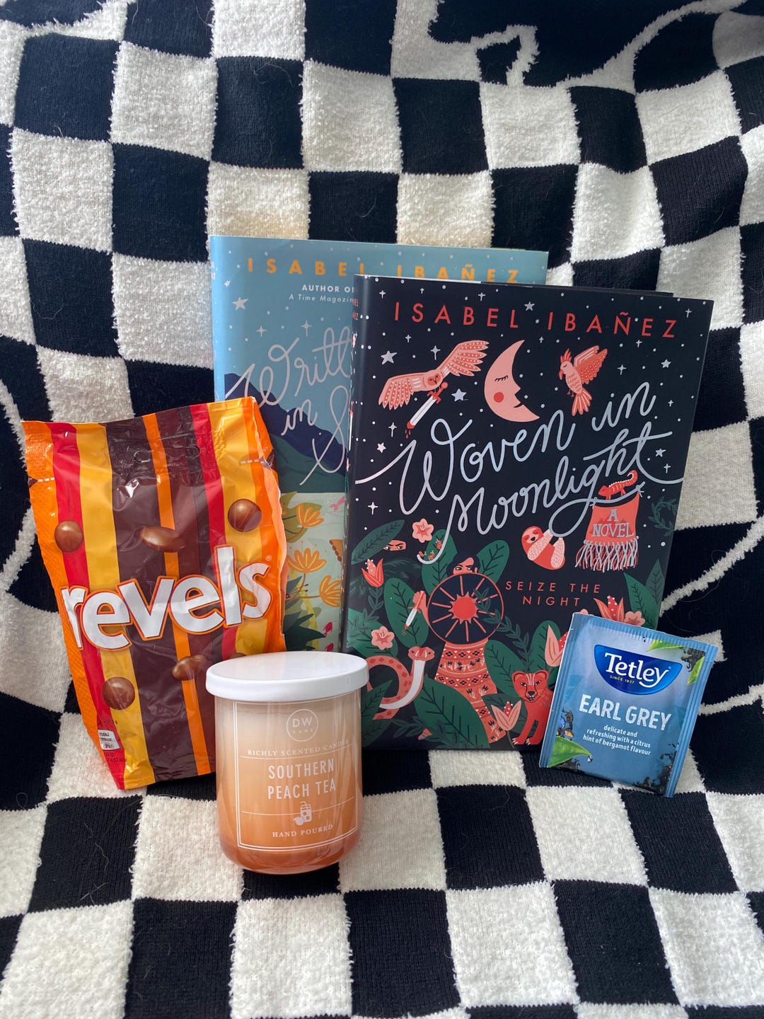 Isabel Ibanez Trilogy Book Box |book Boxes |gift Box |book|cozy Book ...