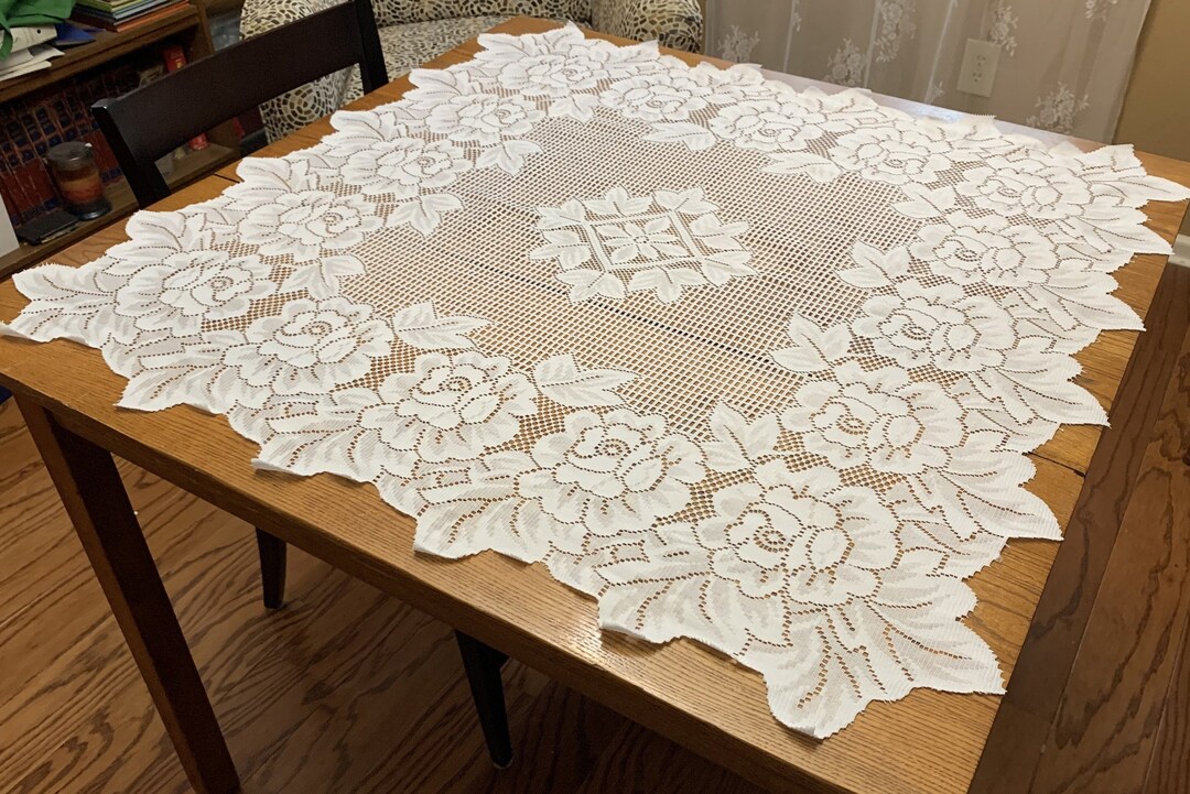 7519 T Small White Tablecloth, Table Cover, Tea Cloth, Bridge ...