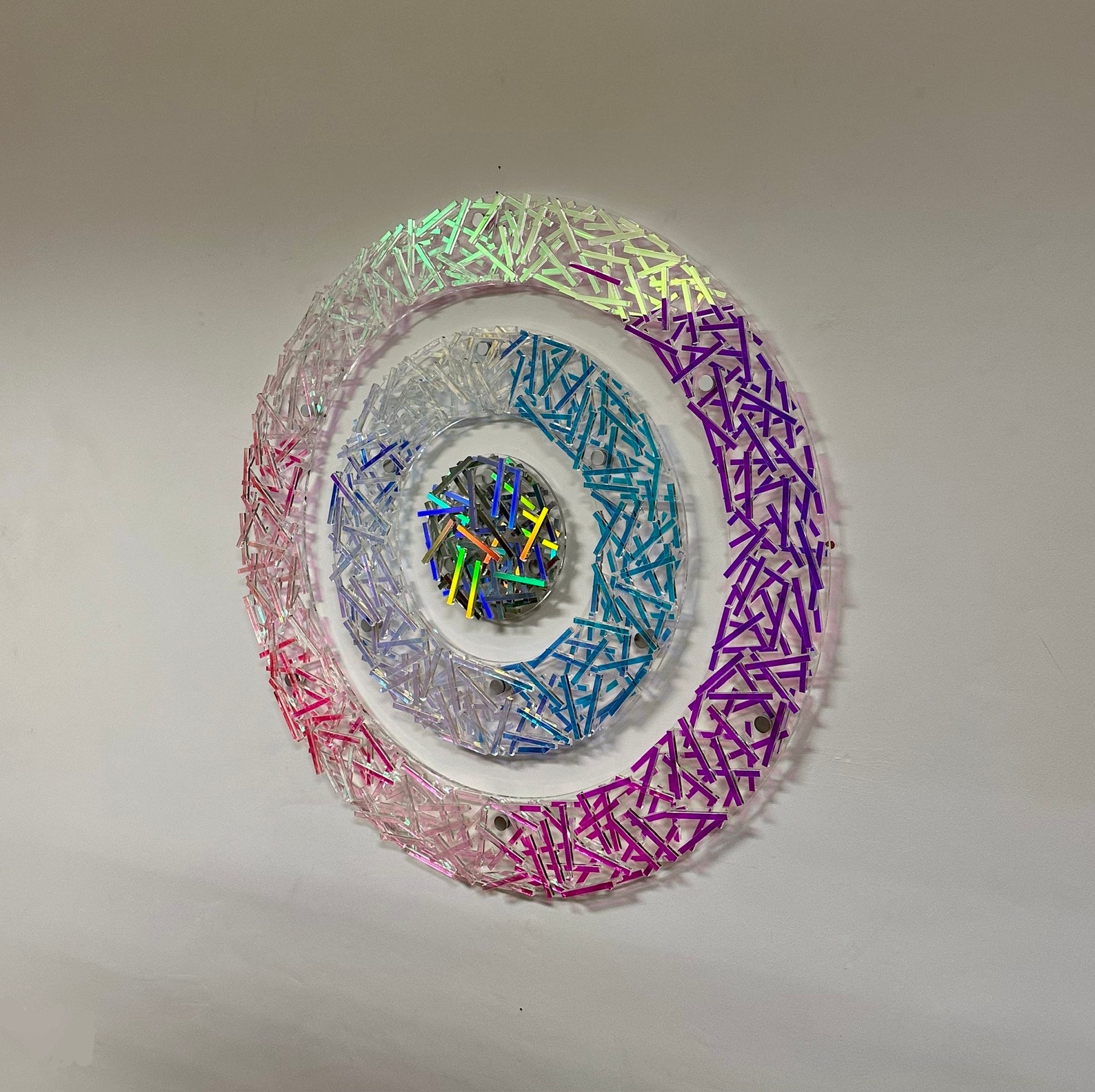 Iridescent Acrylic Ripple Artwork: Colour Changing Modern Wall Hanging ...