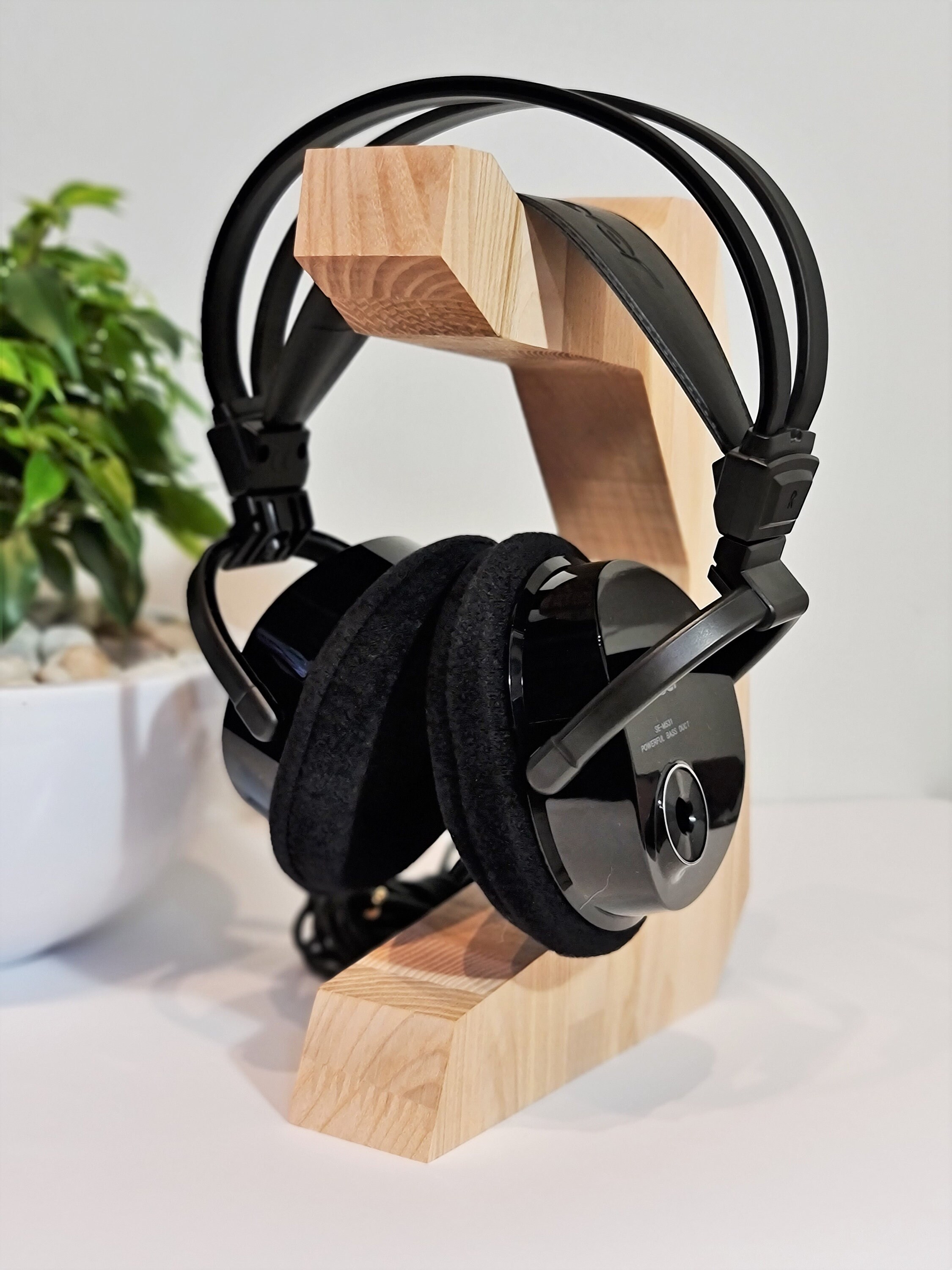 Oak wood headphones stand Headphones holder Gamer gifts | Etsy