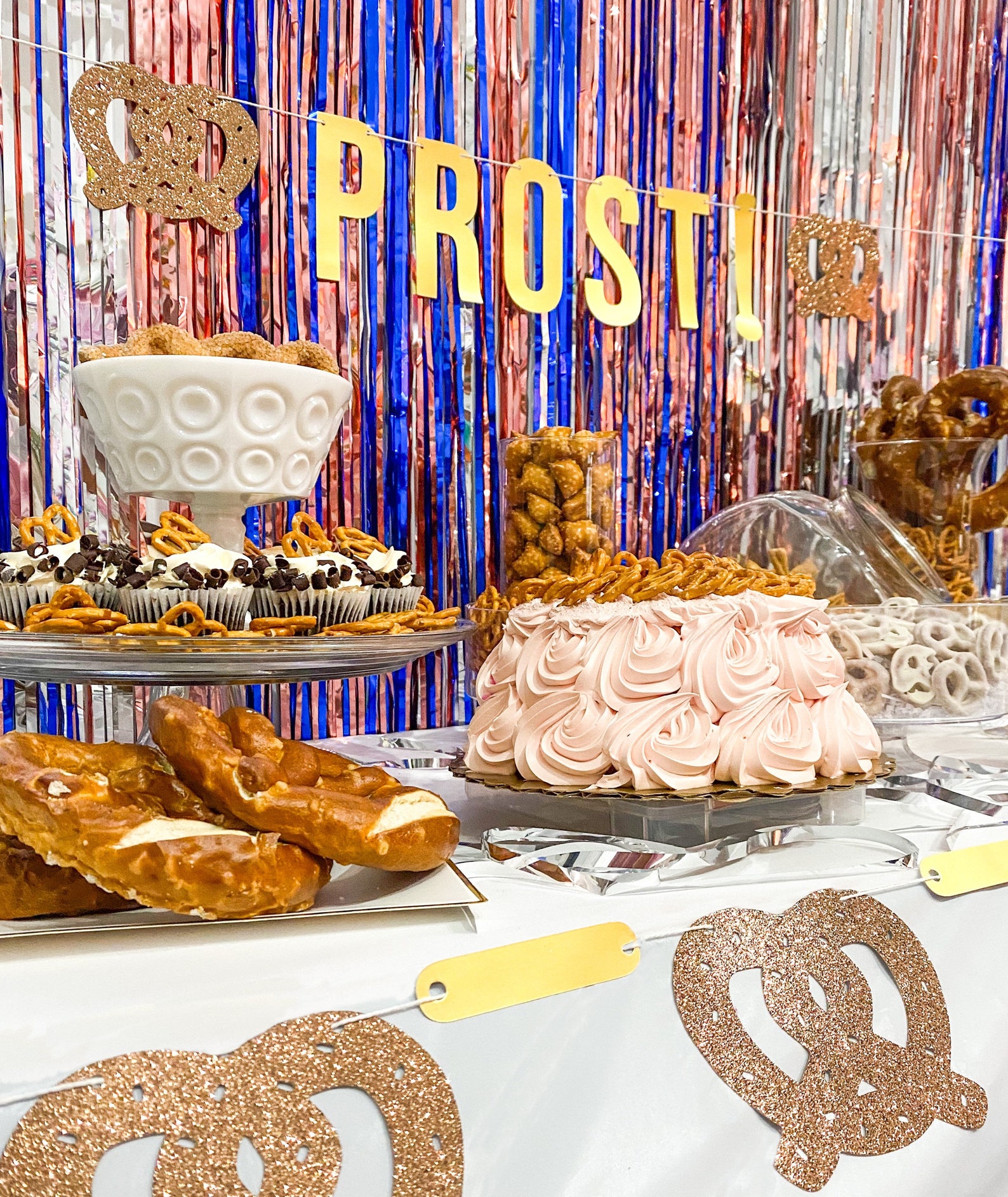 PROST & PRETZELS Banner Metallic Party Banner Oktober - Etsy