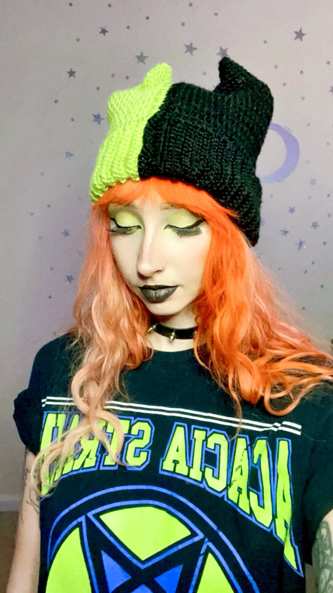 Two Tone Devil Horn Crochet Beanie / Color Block Demon Horned Beanie ...