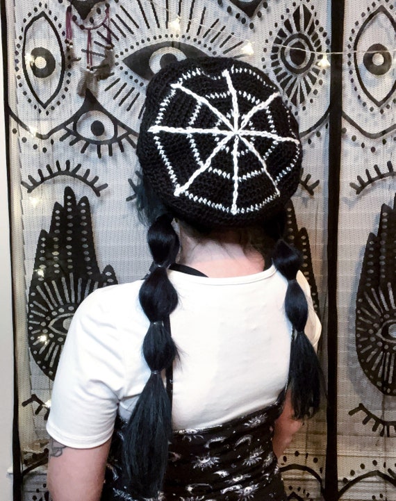 Spider Web Crochet Beret / Halloween Beret Hat - Etsy