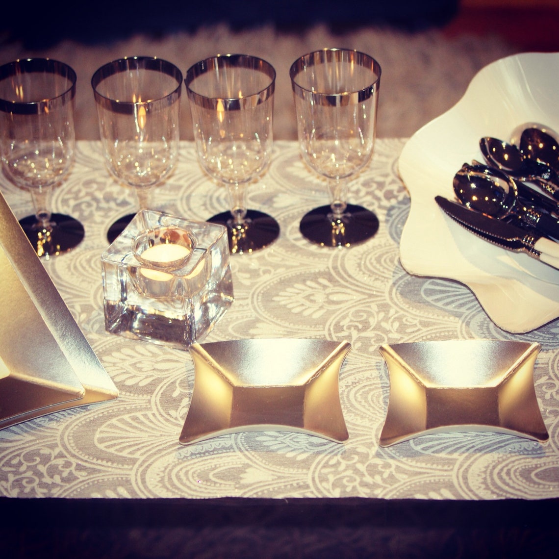 White Table Runnerwedding Table Runnerssize:35cm X 3 Mts - Etsy