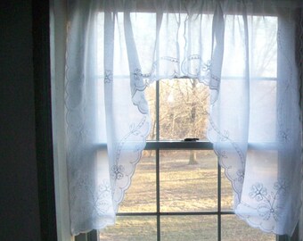 Swiss Curtains - Etsy