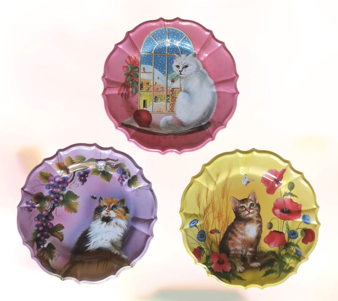 Vintage Cat Plates, Kitsch Plate, Cat Decor, Bird and Flowers, Retro ...