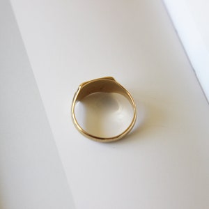 Vintage Square Shaped Signet With Engraved Corner Ring 9ct Yellow Gold ...