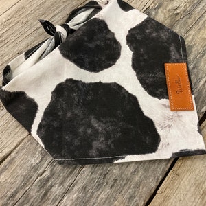 Dog Bandana, Cows Farms Outdoors Country Life, Bandana Personalized ...