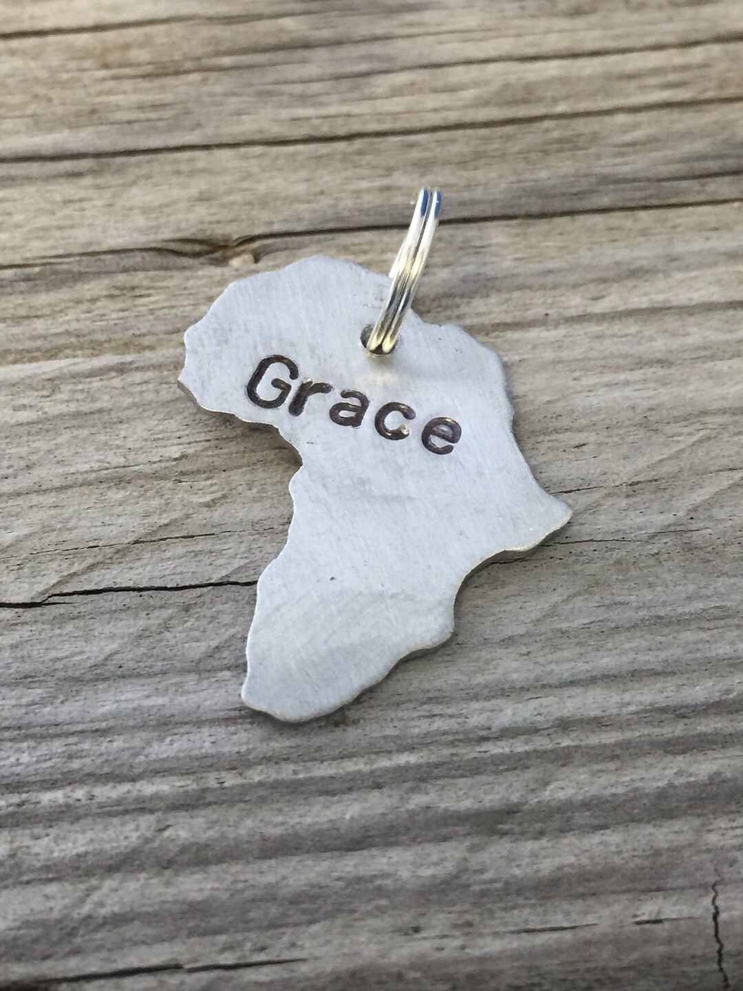 Africa Pet Id Tag - Elegant Pet Name Font - Small 3/4” Custom ...