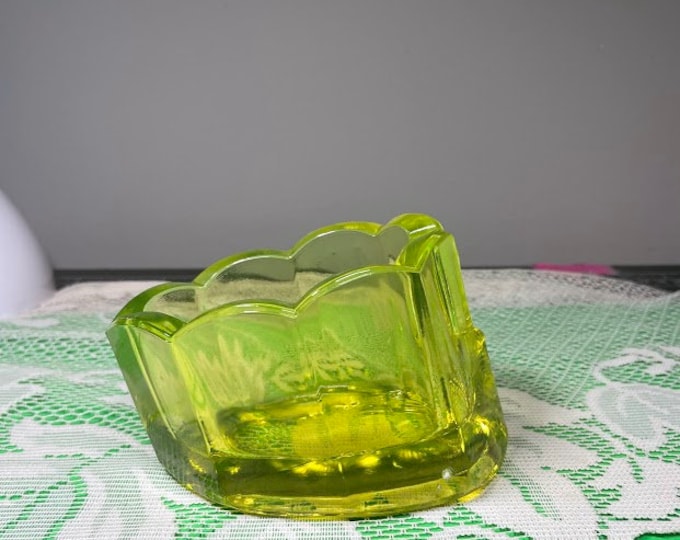 Vaseline Uranium Glass Spoon Rest - Etsy