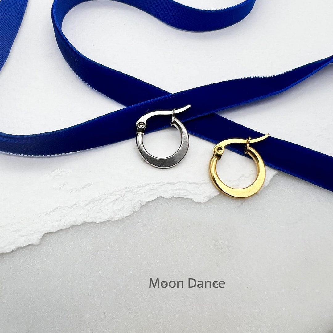 FLAT Hoop Earring. 14 Mm GOLD or SILVER Colour Single Earring ...