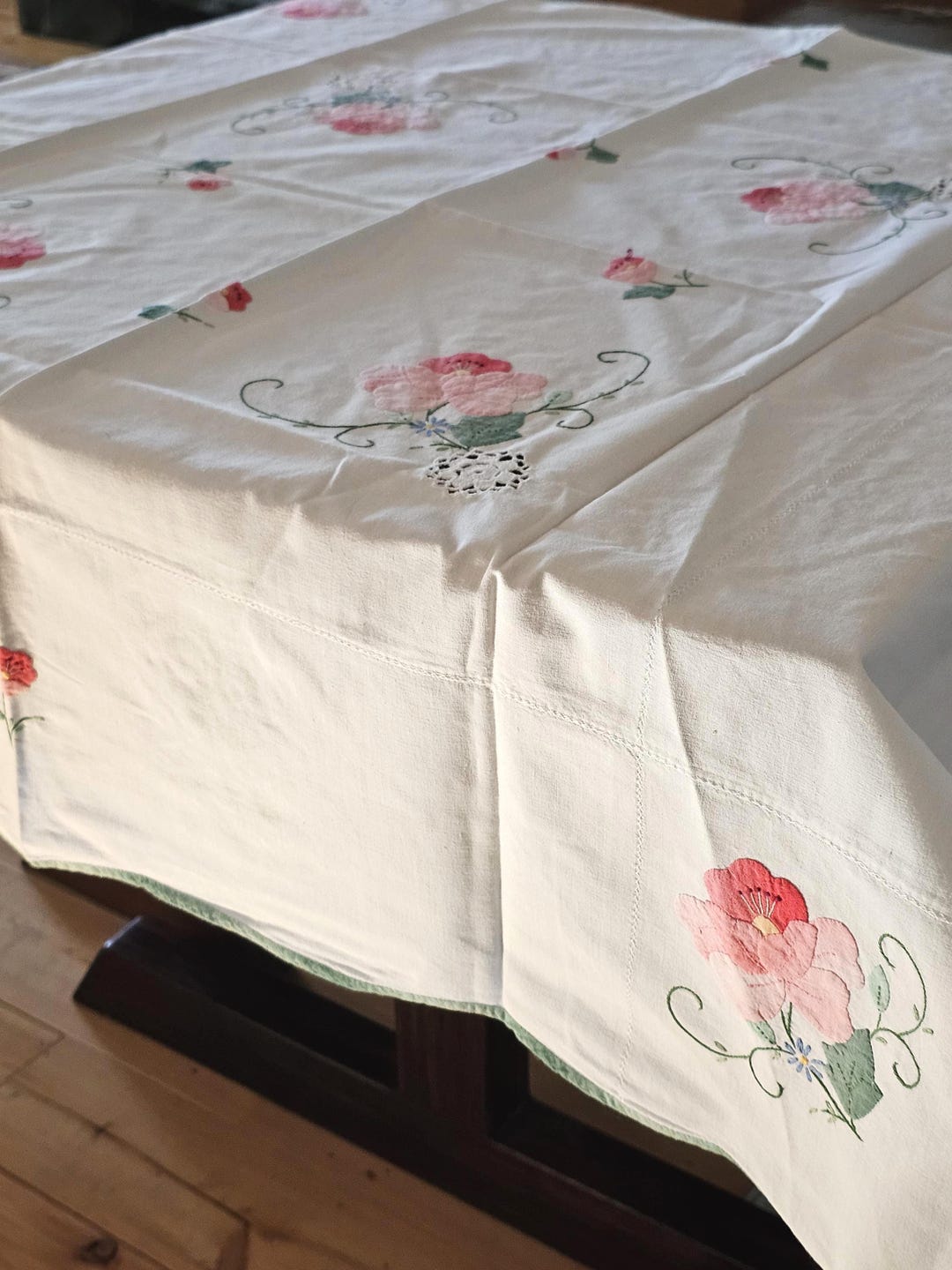 Vintage Embroidered Cutwork Tablecloth, Applique Cotton Tablecloth ...