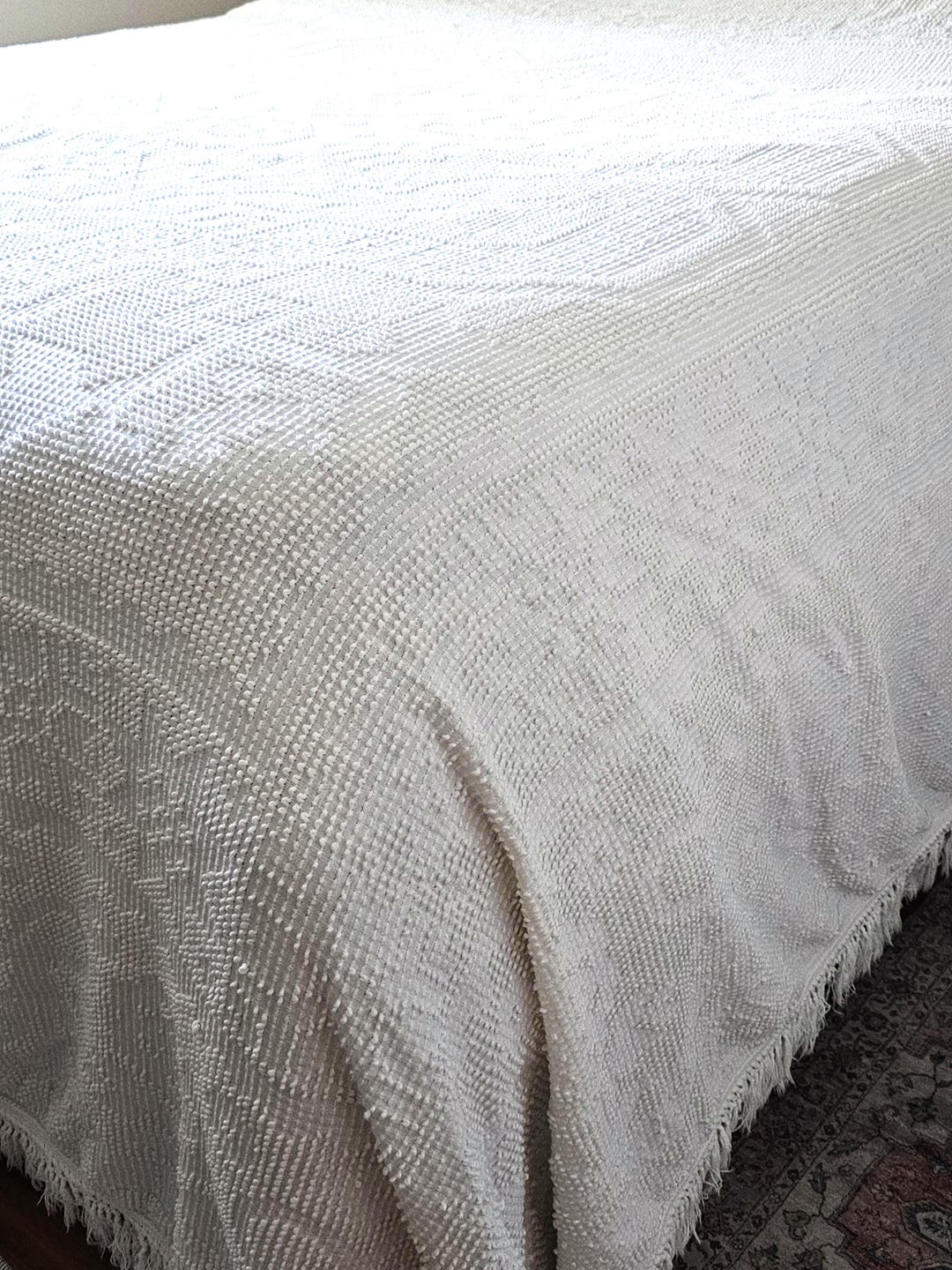 Vintage White Chenille King Bedspread - French Country Bedspread ...