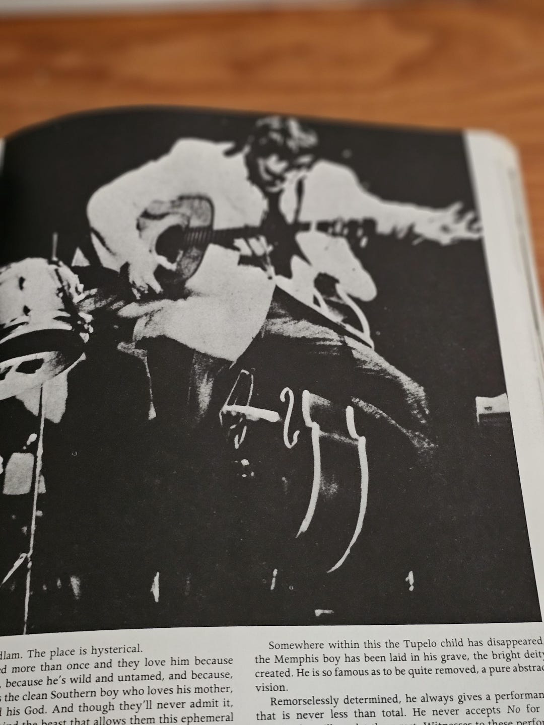 The Illustrated Elvis / Vintage Elvis Book / Elvis Biography / 1976 ...