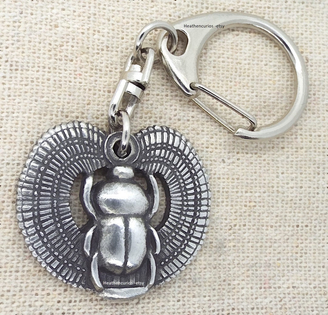 Egyptian Scarab Beetle Pushgate Keyring in Grey Burlap Pouch - Etsy UK