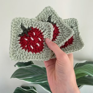 Berry Sweet Tote Bag | Crochet Pattern - Etsy