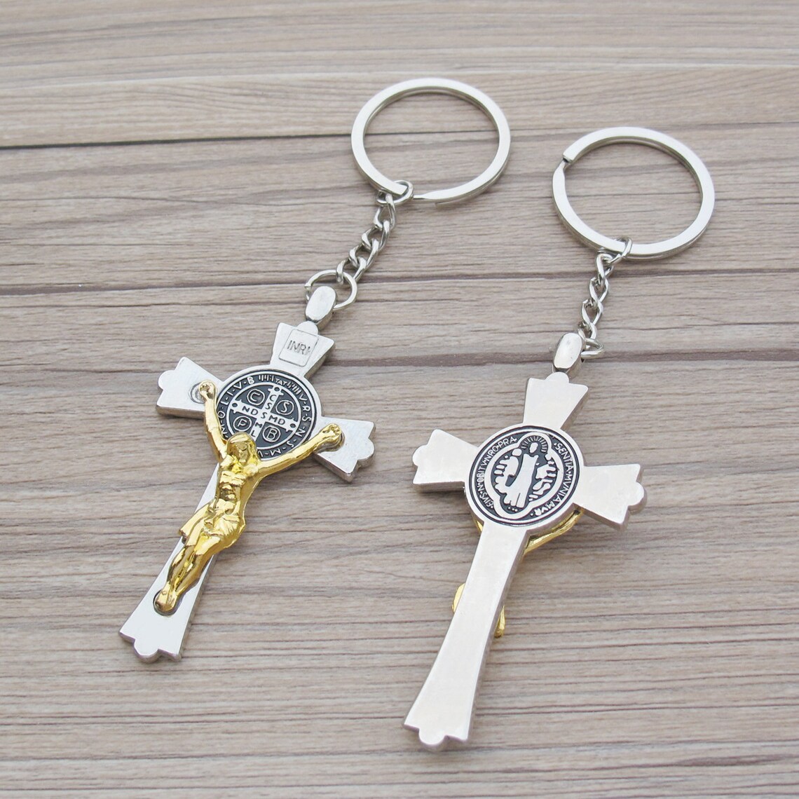 12 PCS St Benedict Cross Keychain Baptism Party Favor First Communion ...