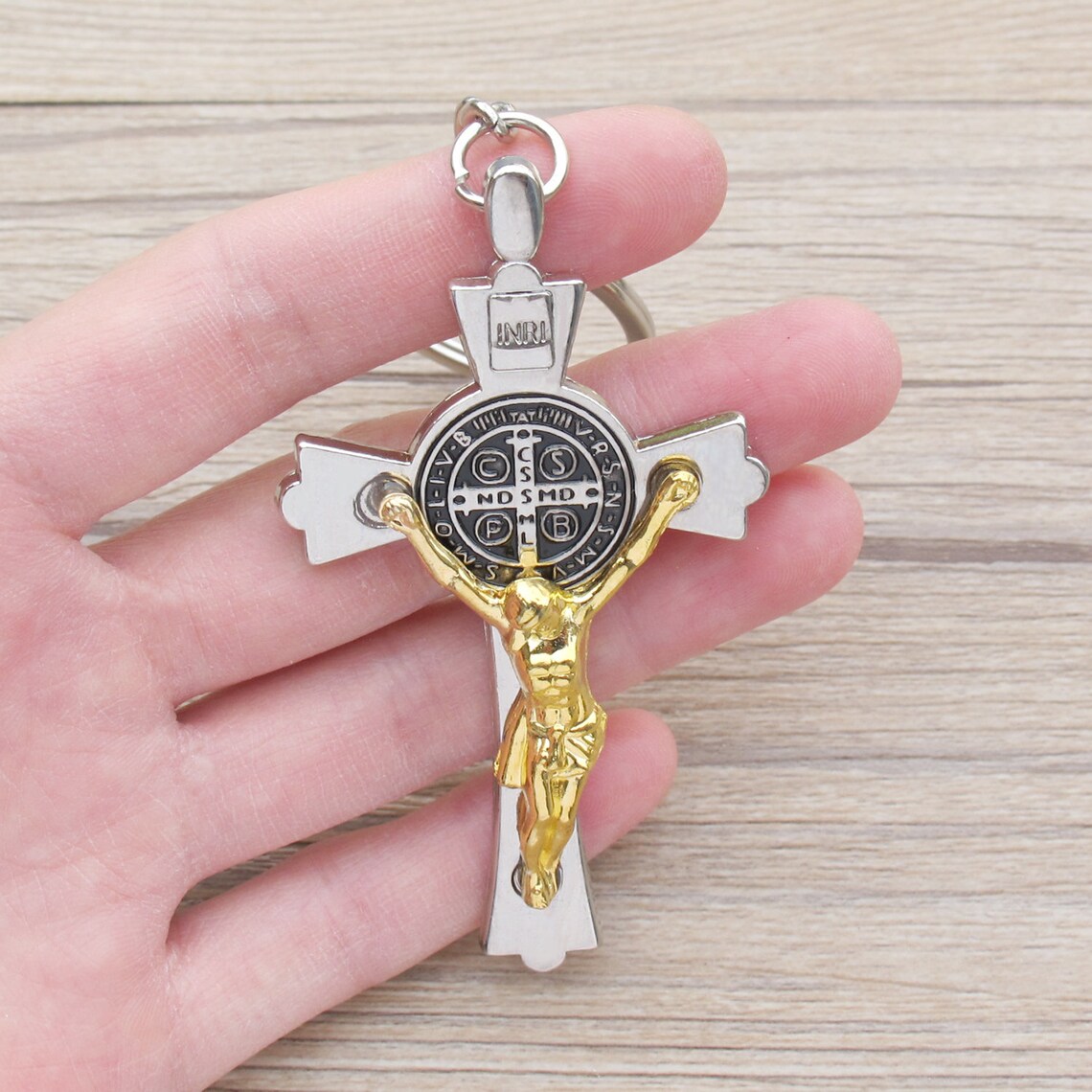 12 PCS St Benedict Cross Keychain Baptism Party Favor First Communion ...