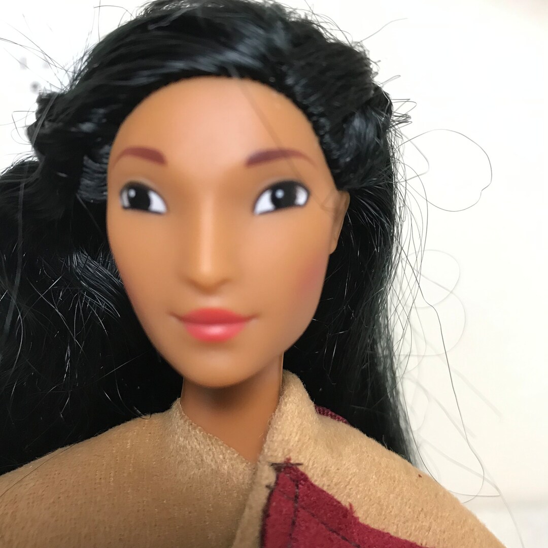 Mattel 1995 Disney Pocahontas Black Hair Brown Eyes Knees Bend Handmade ...