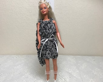 Bendable Knees Barbie Doll - Etsy
