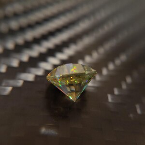 5.88ct 10.3mm White Clear Synthetic Rutile Loose Gemstone - Etsy