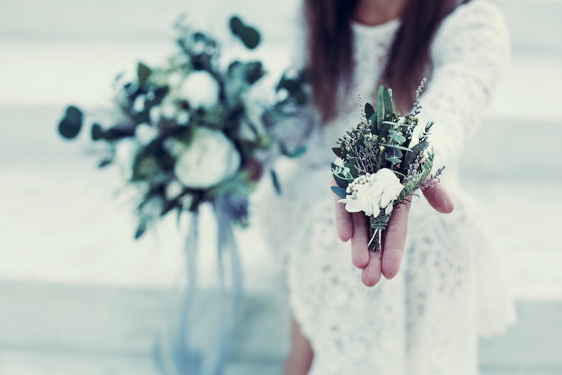 EUCALYPTUS Buttonhole Greenery Minimalist Groomsmen - Etsy