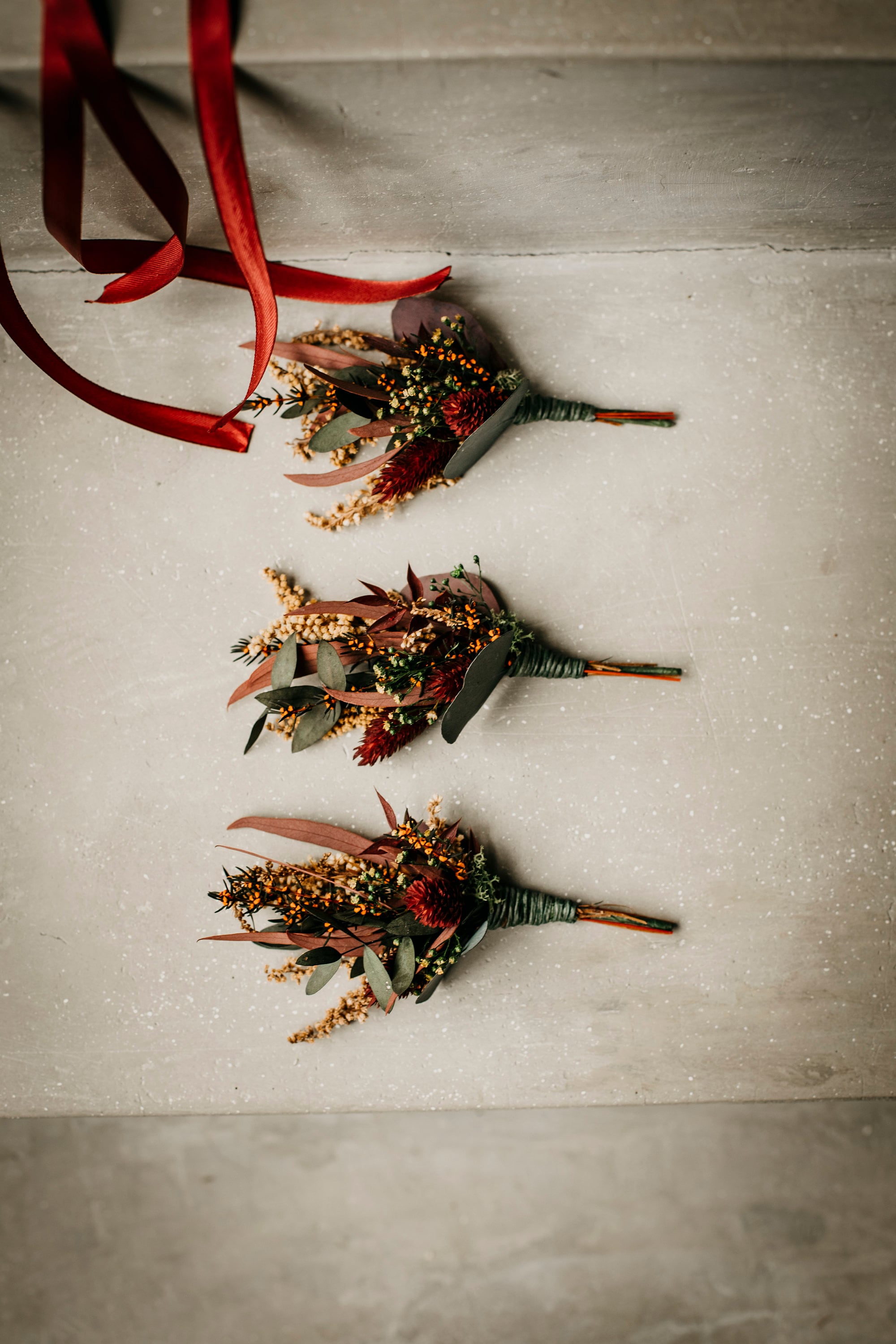MAKHANI Buttonhole | Red Burgundy Hydrangea Autumn-orange Wedding ...