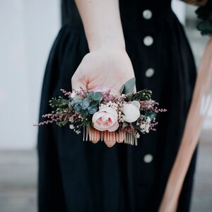 JADIDA Buttonhole | Peach, Blush and Violet Groomsmen Buttonhole With ...