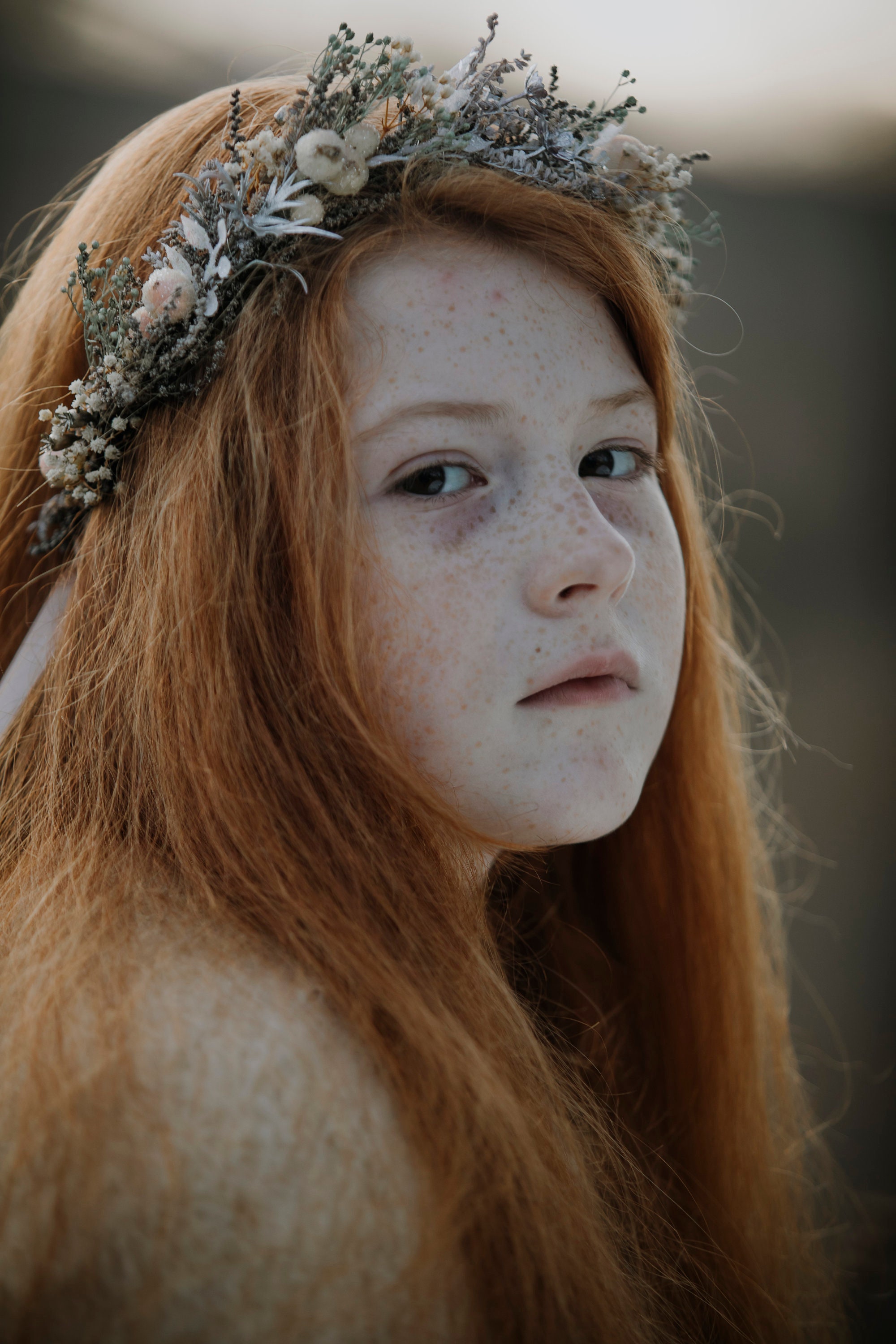 SAVILI Soft Flower Headband of Preserved and Dried Flowers / - Etsy UK