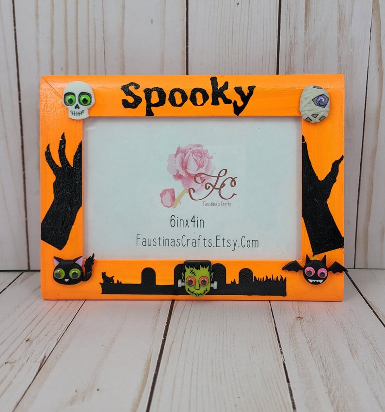 Halloween Spooky Frame - Etsy